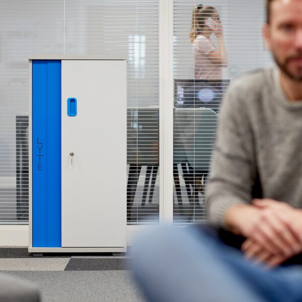 1-Minute Review: LapBank Laptop Charging Cabinet & Lyte 16 Single Door ...